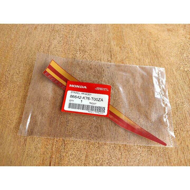 สติ๊กเกอร์ติดฝาครอบด้านหลังซ้ายดรีม110i,ติดรถสีแดง,1ชิ้น 86642K76TOOZA ...