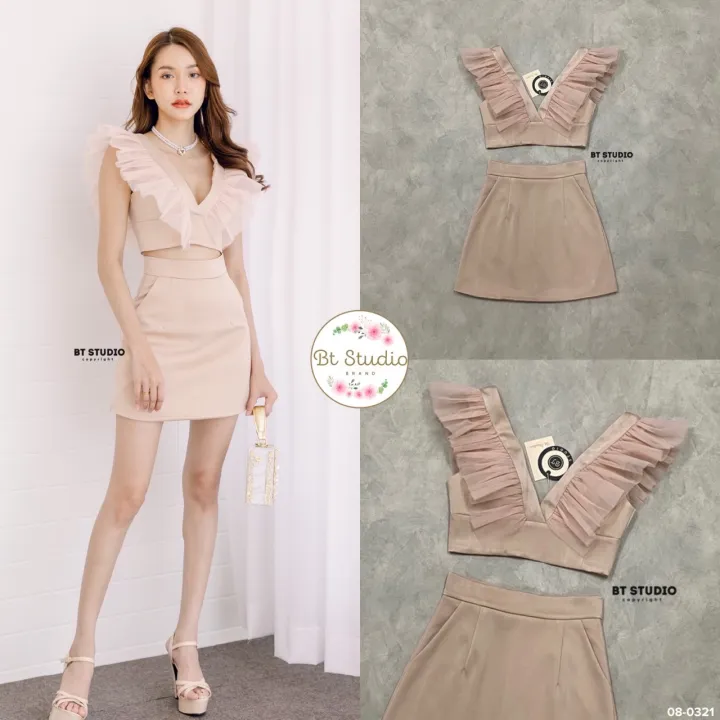 งานป้าย BT-Studio set 2ชิ้นเสื้อครอปสั้นช่วงแขนแต่งระบายหน้าและหลัง ช่วงอกแต่งคอวีอกเสริมฟองน้ำ ...