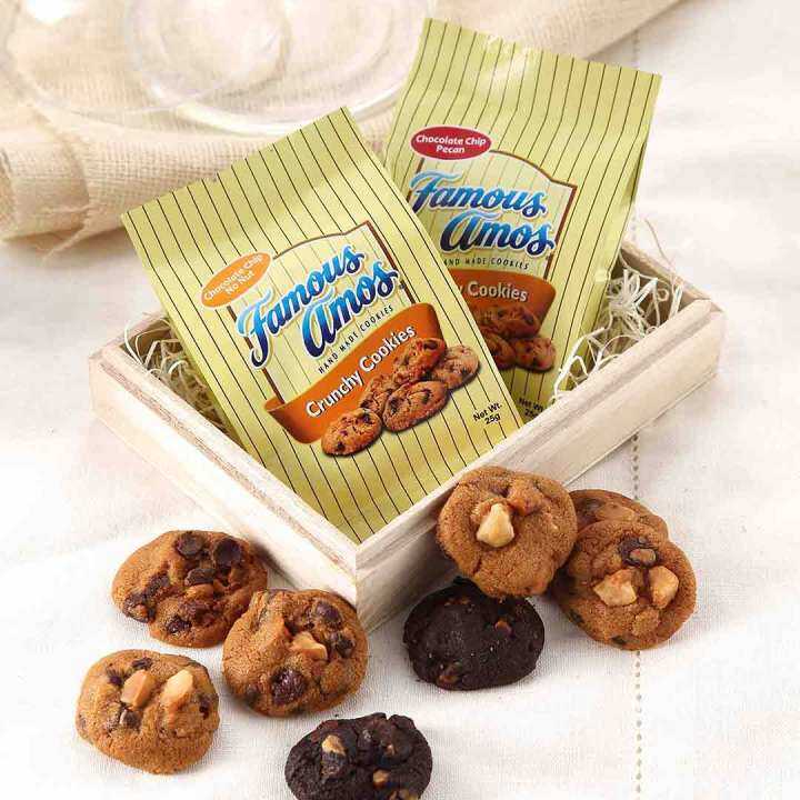 🍪 Famous Amos - 300g Chocolate Chip Pecan Cookies (Famous Amos) | Lazada