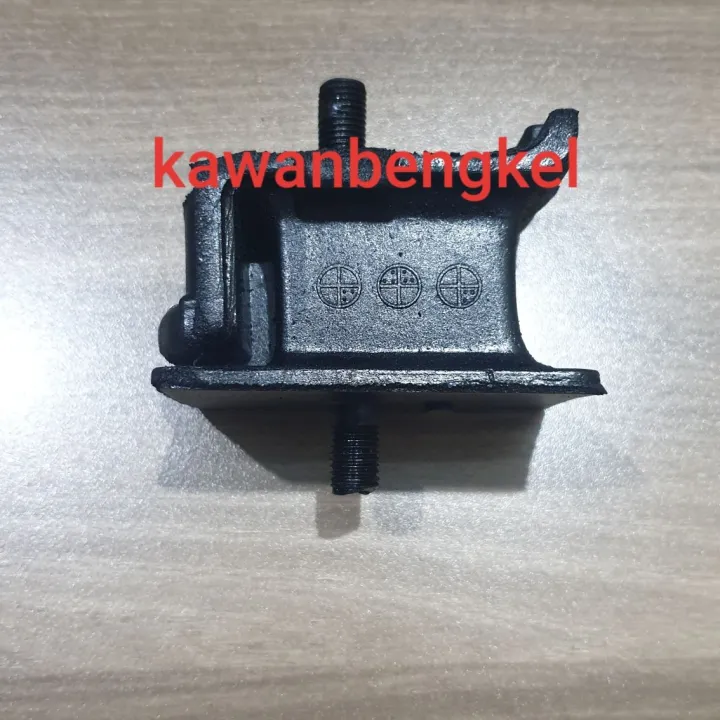 TRANS MOUNTING KARET TRANSMISI DYNA DUTRO HT125 HT130 HINO 300 | Lazada ...