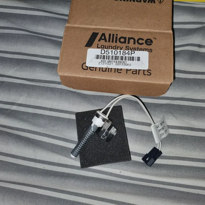 Genuine Parts Assy. Igniter & Bracket D510184P | LAUNDRY DRYER PARTS ...