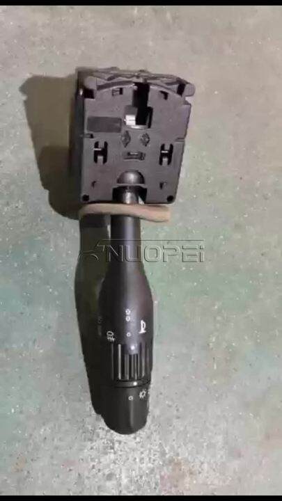 RVI ก้านควบคุมไฟฟ้ารถบรรทุกสวิตช์ผสม Oem 5001837501ที่ปัดน้ำฝนไฟเลี้ยว ...