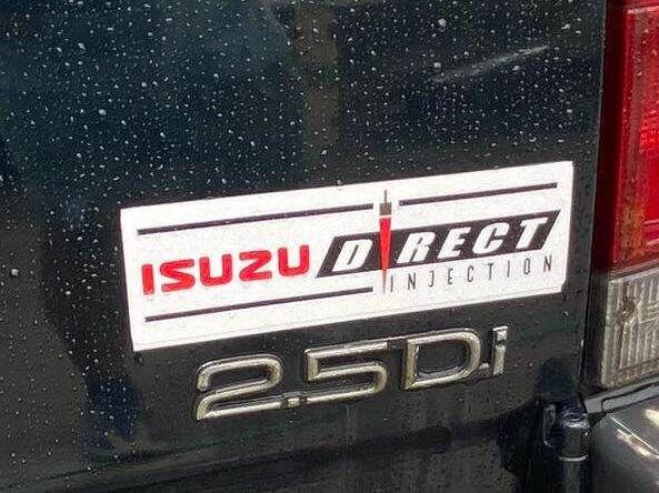 Isuzu Direct Injection Decal for hi lander and crosswind | Lazada PH