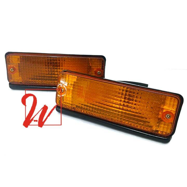 New Toyota Corolla KE70 KE75 KE76 Wagon RG Front Bumper Signal Lamp ...
