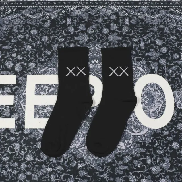 /sSXX Kaws Mid Cut Iconic Socks | Lazada PH