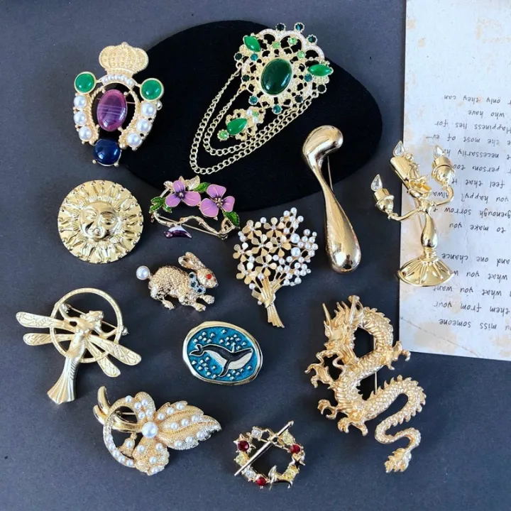 Retro Medieval Palace Brooches For Women Vintage Pin Gem Brooches ...
