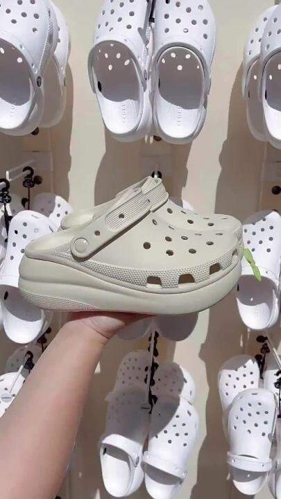 รองเท้า cross แท้ cross CLASSIC CRUSH CLOG สีกระดูก รองเท้าหัวโตผู้หญิง ...