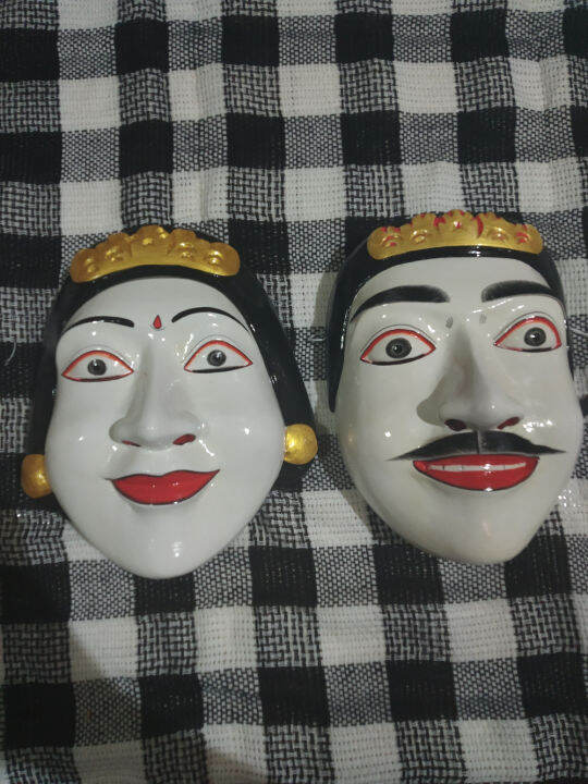 Topeng Dalem Arsa Wijaya & Putri Dalem Khas Bali Bisa Untuk Gebogan ...