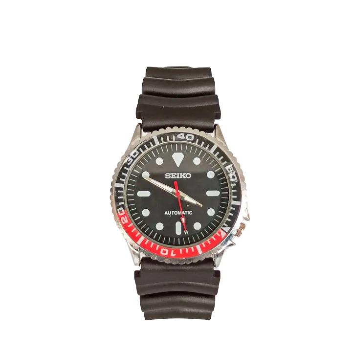 Seiko Automatic Divers Watch Water Resistant Black-Red Dial Black ...
