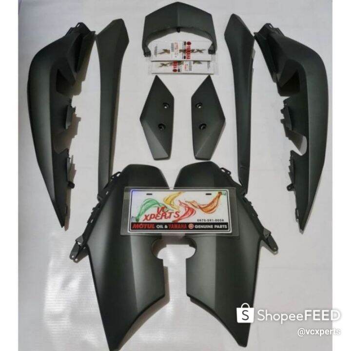 YAMAHA XMAX 300 MAT DARK GRAY/ CAMOU GREEN Fairings Sold per pair ...