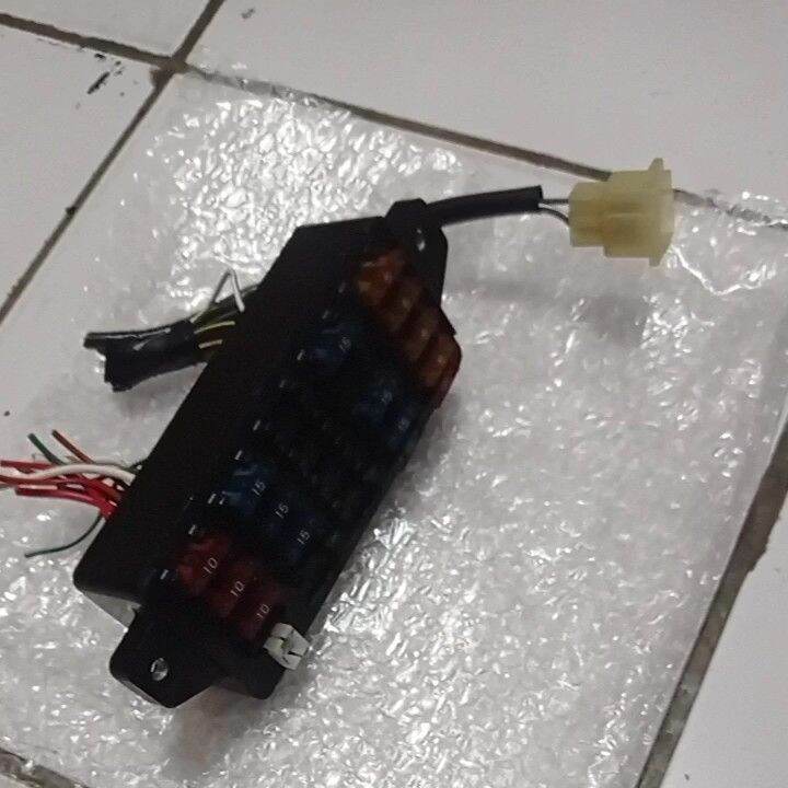 Fuse Box Sekring Mobil Universal | Lazada Indonesia