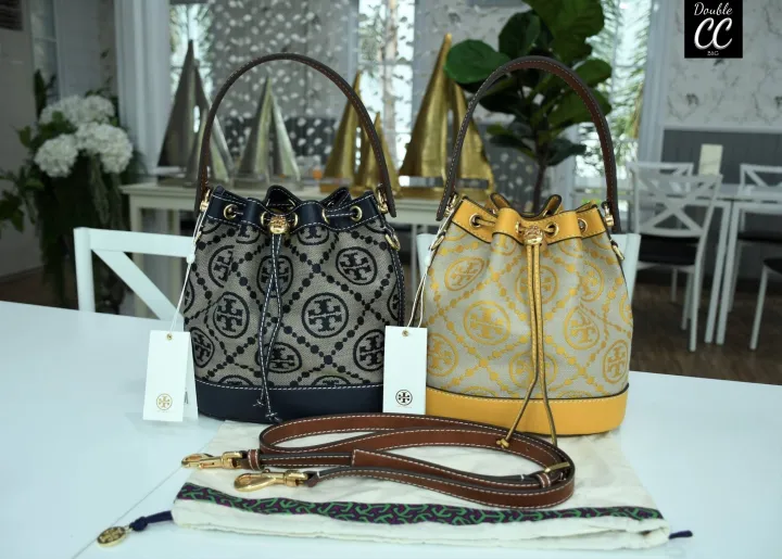 (แท้ 💯%‼ Factory) Tory Burch Monogram Jacquard Bucket Bag | Lazada.co.th