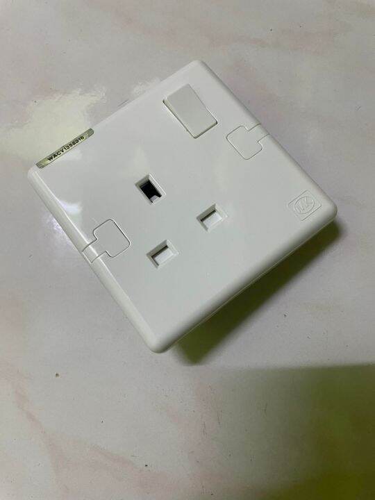 PLUG SWITCH SOCKET 13A 3PIN HEAVY DUTY [SIRIM] MK BRANDS PLUG SOCKET ...