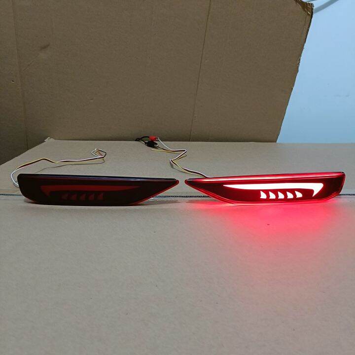 Lampu Reflektor Bumper Mata Kucing Cahaya Belakang Mobil Rear Bemper ...