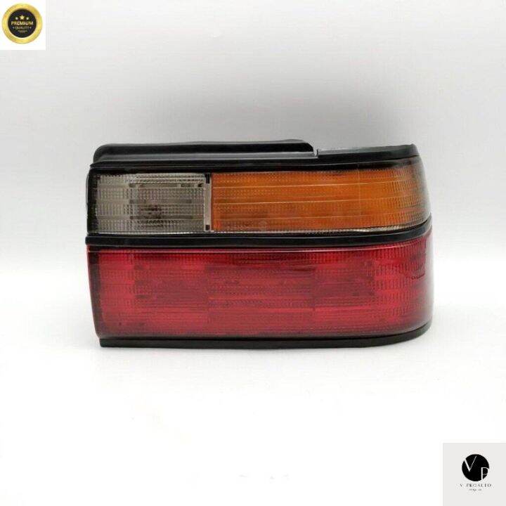 [สินค้าพร้อมจัดส่ง]⭐⭐ไฟท้าย โคมไฟท้าย TOYOTA COROLLA AE90 AE92 ปี 1990 ...