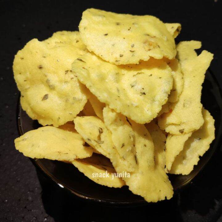 Comring Daun Bawang Renyah dan Gurih 100 gram | Lazada Indonesia