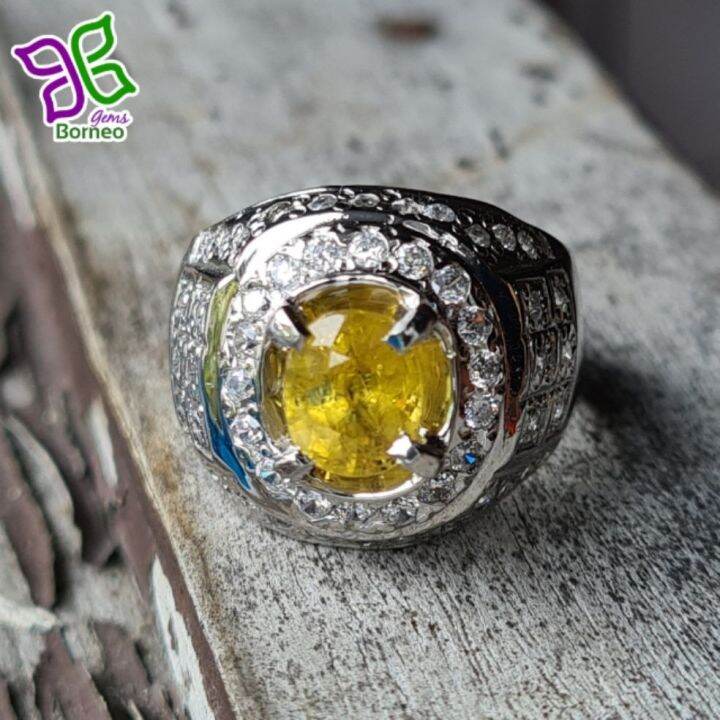 Batu Safir Kuning