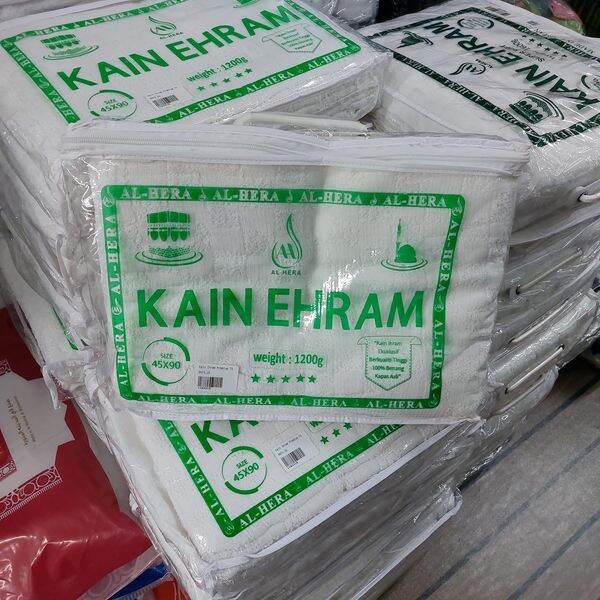 Kelengkapan Haji dan Umrah. Kain Ihram. Kain Ehram. Size 45 x 90 Inci ...