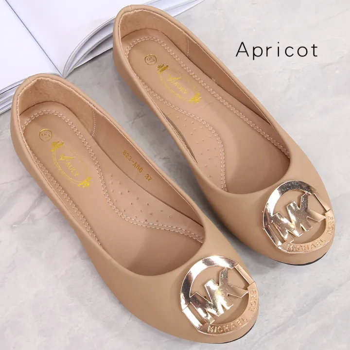 SANDY NEW KOREAN SHOES AT MAY BAKAL NA KULAY GINTO NA DESIGN (MATIBAY ...