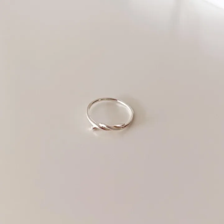 A.piece แหวนเงินแท้ [all silver 925] Twist tie ring | Lazada.co.th