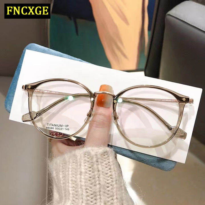 FNCXGE 0°-600° แว่นตาสายตาสั้น แว่นกรองแสง ป้องกันรังสี กรอบเหลี่ยม แฟชั่นสำหรับผู้ชาย และ ...