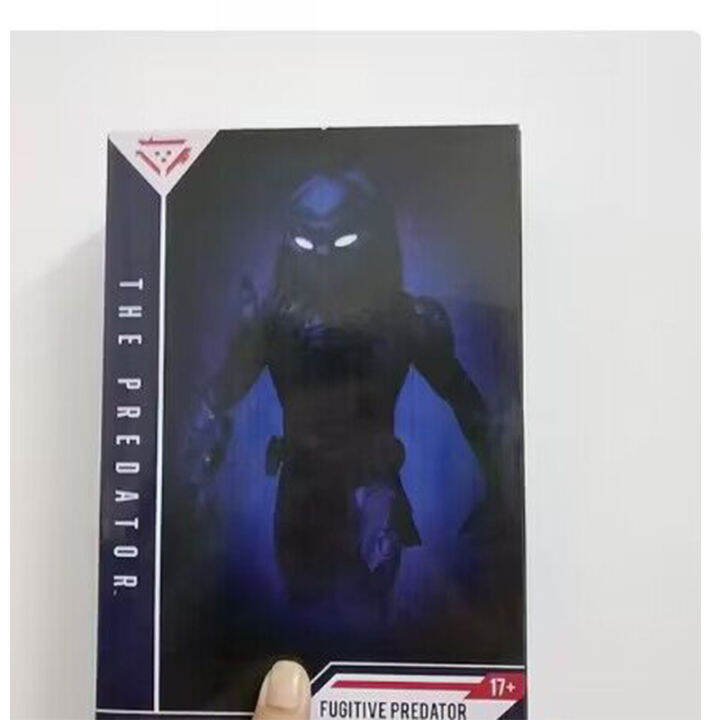 NECA The Predator Lab Escape Fugitive Predator Action Figure พร้อม ...