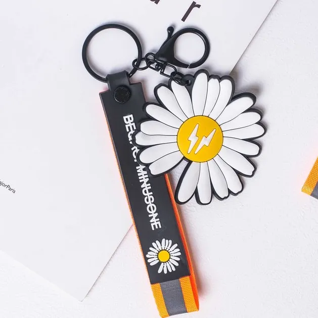 lf*G-DRAGON Big Orange Daisy GD Car Key Chain Bag Key Ring Keychain ...