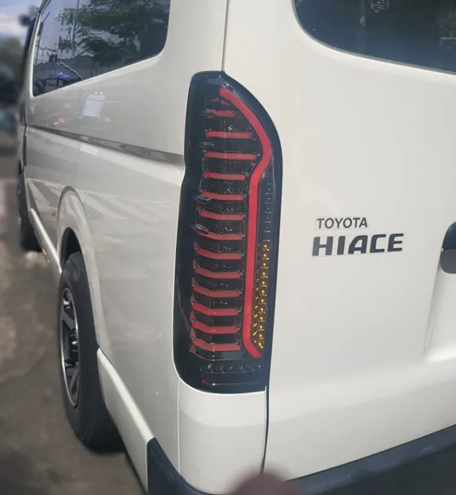 Toyota Hiace Commuter 2014-2018 Tail Light Tail Lamp Assembly | Lazada PH