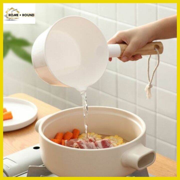 Home+Hound Tabo Japanese Water Dipper Wood Handle Bath Ladle Water ...
