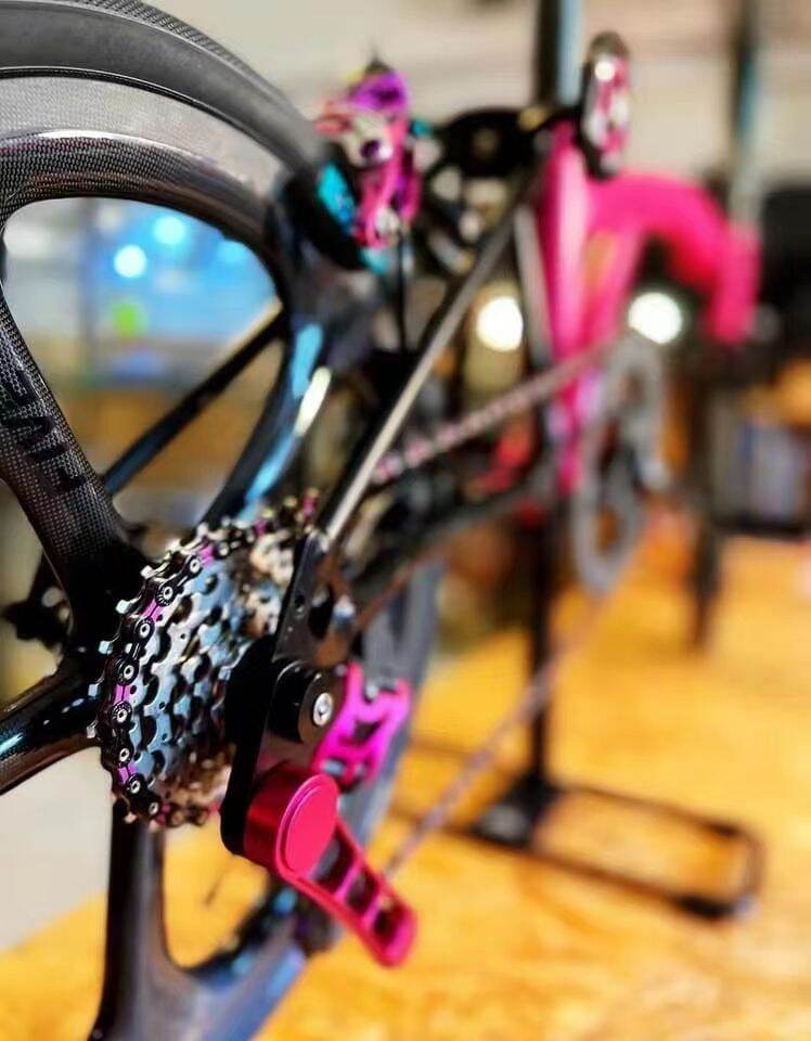 DCCH สำหรับ Brompton 7แฟลชไดรฟ์สองหัวความเร็วสูงเครื่องปรับความตึงตีนผีด้านหลังสำหรับจักรยานด้วย ...