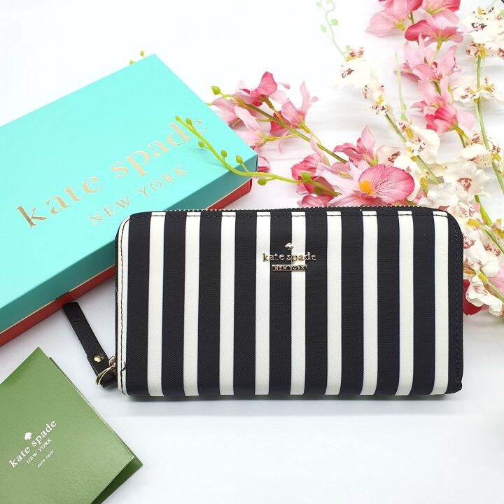 Kate Spade Classic Black And White vertical Lyla Nylon Wallet | Lazada PH