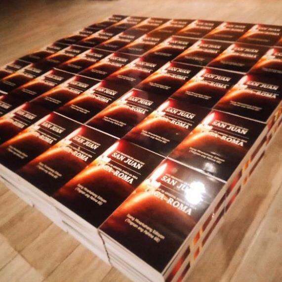 HOLY BIBLE John and Romans Tagalog Juan At Mga Taga-Roma King James ...