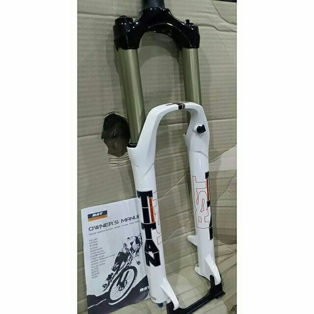 Rst Titan 27.5 AirFork | Lazada PH