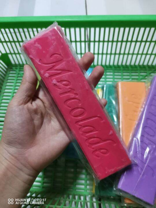 COKLAT MERAH STROBERI coklat batang warna warni mercolade | Lazada ...