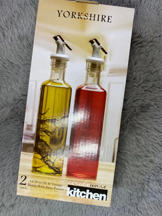 Yorkshire Circleware Oil & Vinegar Bottle with Easy Pourer Multi ...