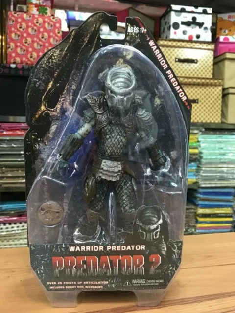 NECA The Predator Lab Escape Fugitive Predator รูปการกระทำที่มีแสงขึ้น ...
