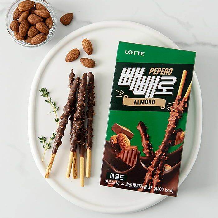 Lotte Almond Pepero 37g | Lazada PH