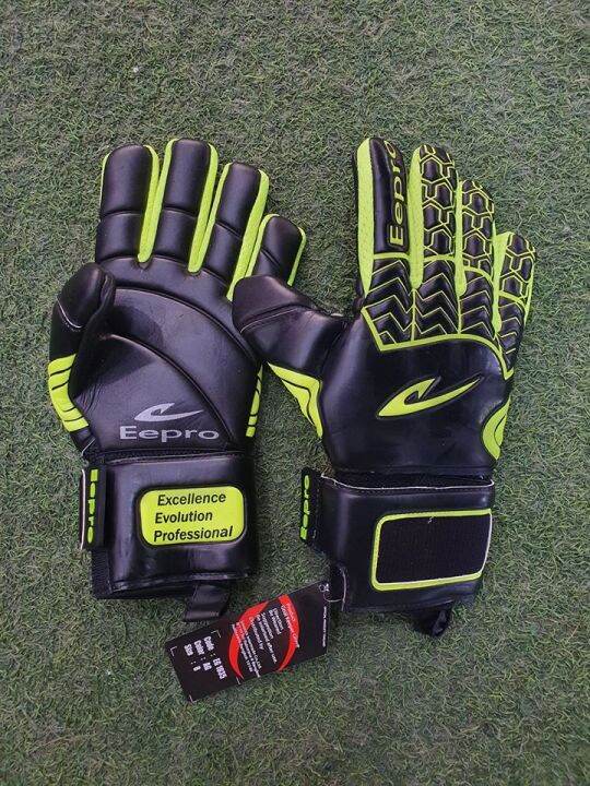 Eepro EG1035 ถุงมือประตู อีโปร Goalkeeper Glove | Lazada.co.th