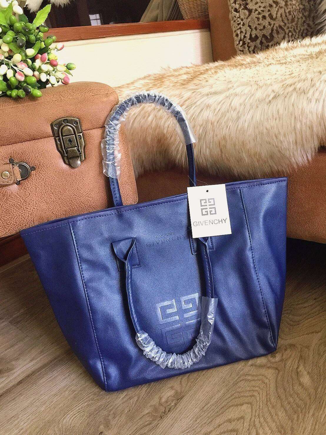 Best Seller!🎉 GV Soft Leather Shoulder Handbags (Limited edition) GWP ...