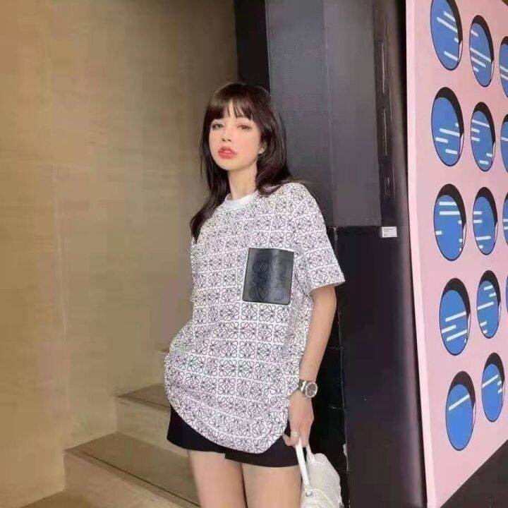 Loewe/Luo Yijia's New Classic Full Logo Leather Pocket Letter Printing ...