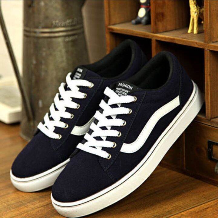 NB Sneakers แฟชั่น รองเท้าผ้าใบ พื้นนุ่มใส่สบาย ดีไซน์ล้ำสมัยและมีสไตล์ ...