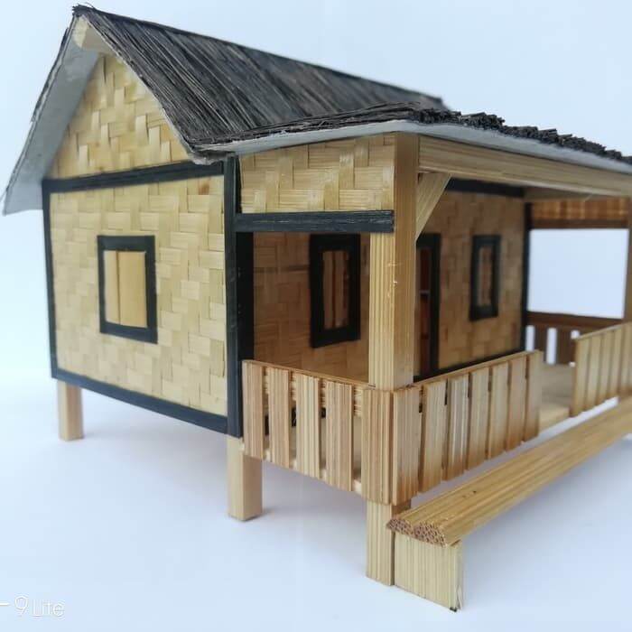 Miniatur Rumah Adat Jawabarat Rumah Mini Dari Anyaman Bambu Khas Suku ...