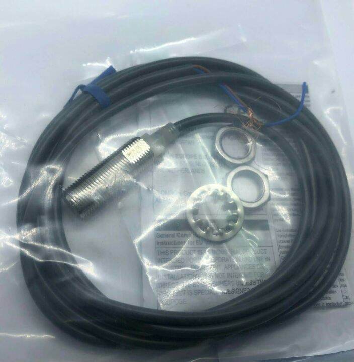 (2ชิ้น) E2E-X3D1-N-Z พร็อกซิมิตี้เซ็นเซอร์จับโลหะ 2สาย DC M12 ชนิด NO ระยะจับ 3มิล อุปกรณ์อีเล ...