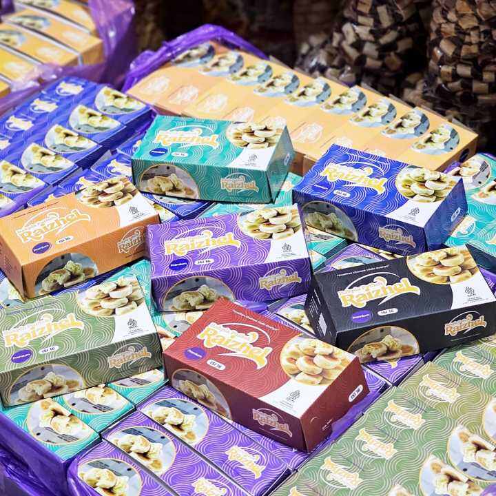 BAKPIA PATHOK KERING RAIZHEL KHAS JOGJA | Lazada Indonesia