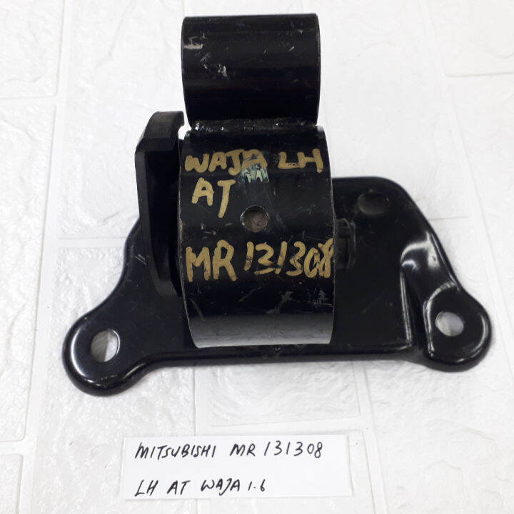 (1PCS MITSUBISHI MR131308 ) (AUTO GEAR) LEFT (KIRI) ENGINE MOUNTING FOR ...