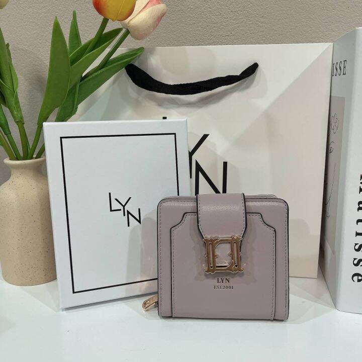 NEW LYN SHORT WALLET กระเป๋าสตางค์ กระเป๋าตัง กระเป๋าใส่เหรียญ กระเป๋า ...