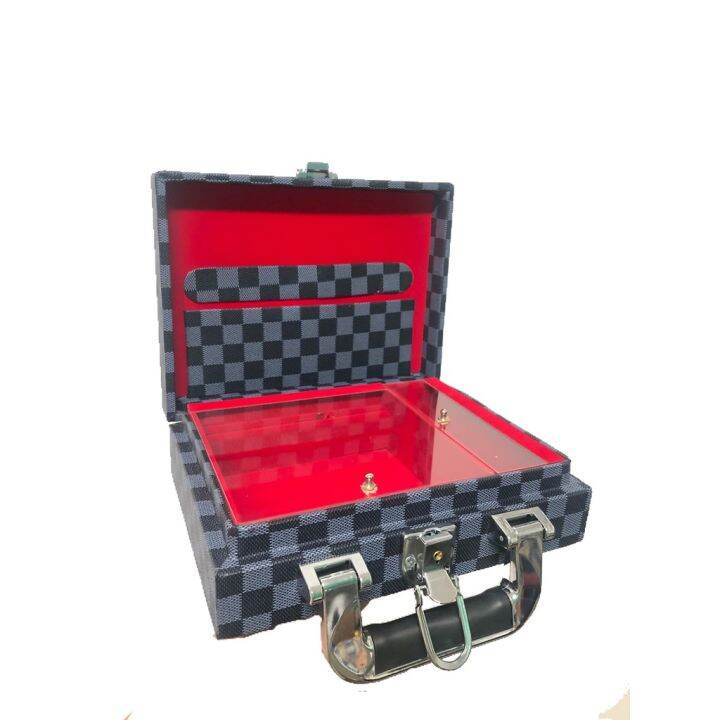 Tari Case 24pcs Blade Capacity w Fiber Glass for Gamefowl (Checkered ...