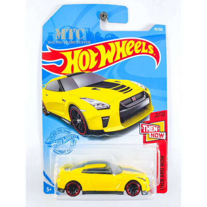 Hot Wheels 17 Nissan GT-R (R35) Yellow Lot D 2021 | Lazada Indonesia