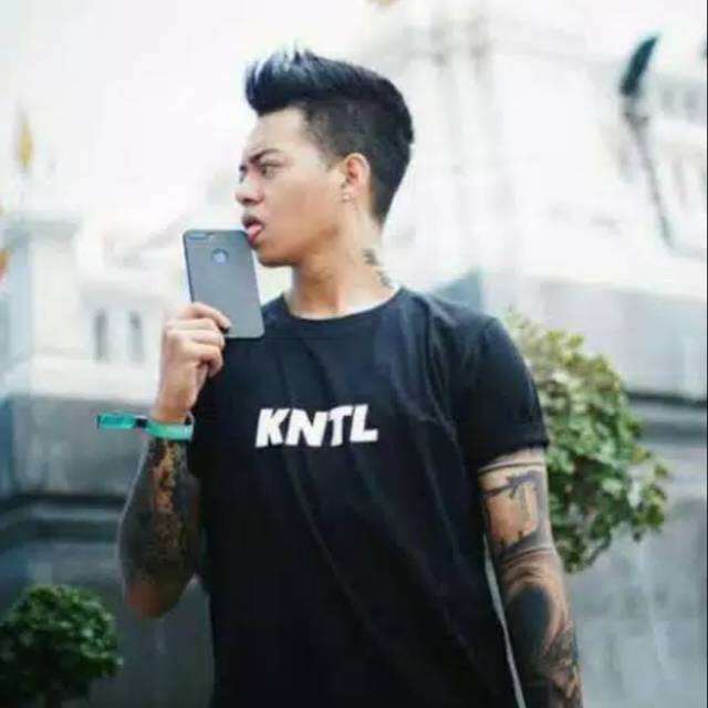 KAOS KNTL REZA ARAP WEIRD GENIUS | Lazada Indonesia