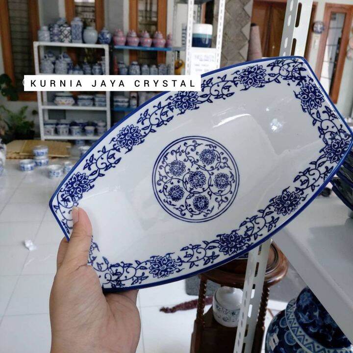 Piring saji Keramik biru putih model lodor/ Piring Lodor keramik Biru ...